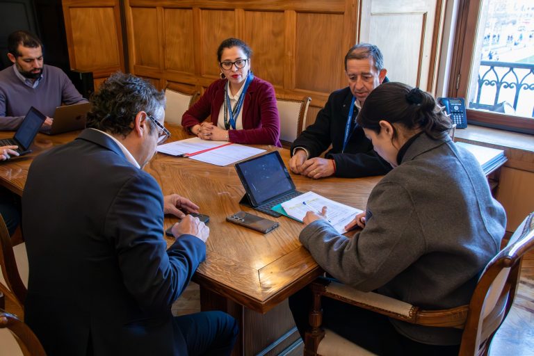 Gestiones en Santiago aseguran financiamiento para nuevos proyectos en Chanco - Municipalidad de ...